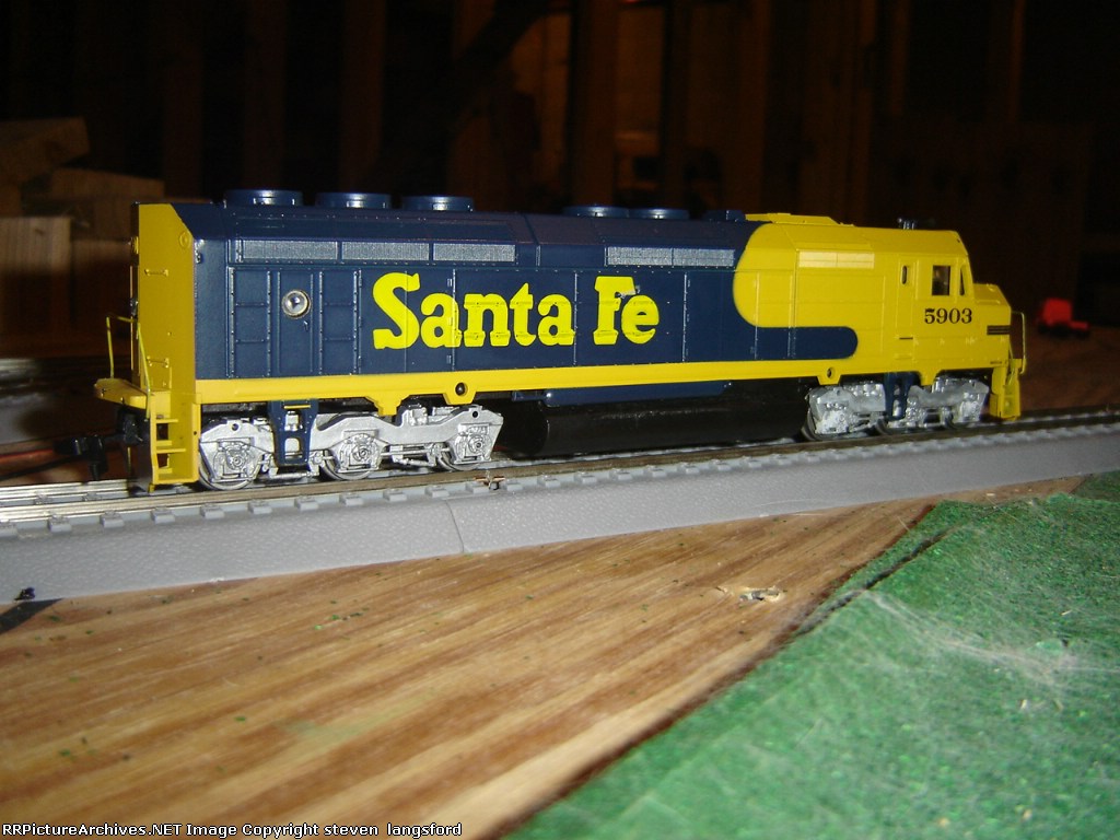 MY BRAND NEW ATSF F45